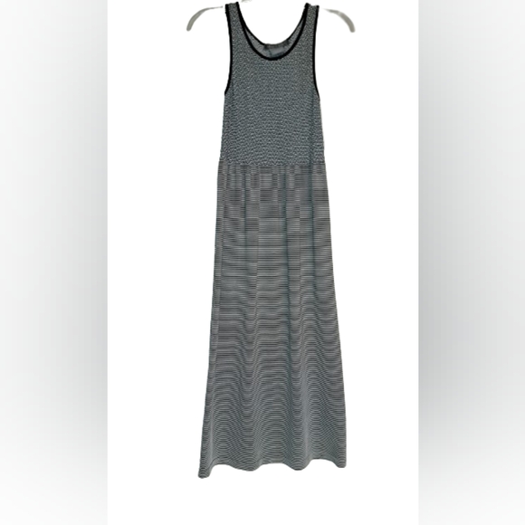 Lark + Grey | Dresses | Lark Grey Striped Sleeve Less Maxi Dress Size ...